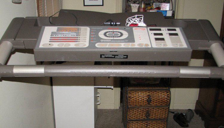 How to Calculate Treadmill Incline - SportsRec